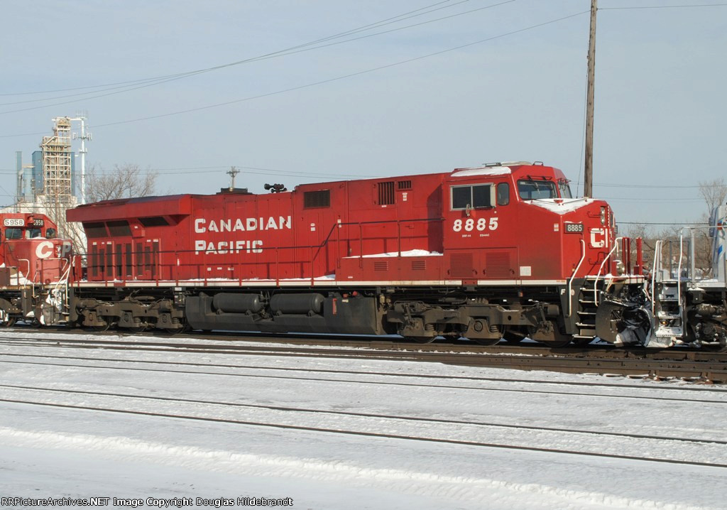 CP 8885